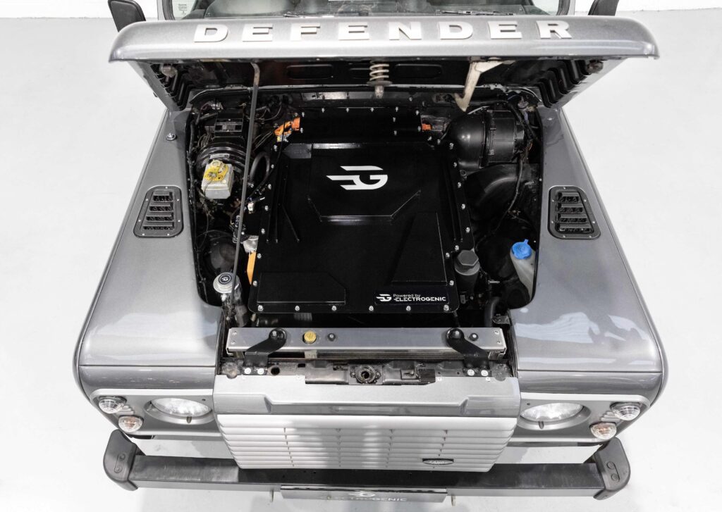 Land Rover Defender HV kits - Electrogenic